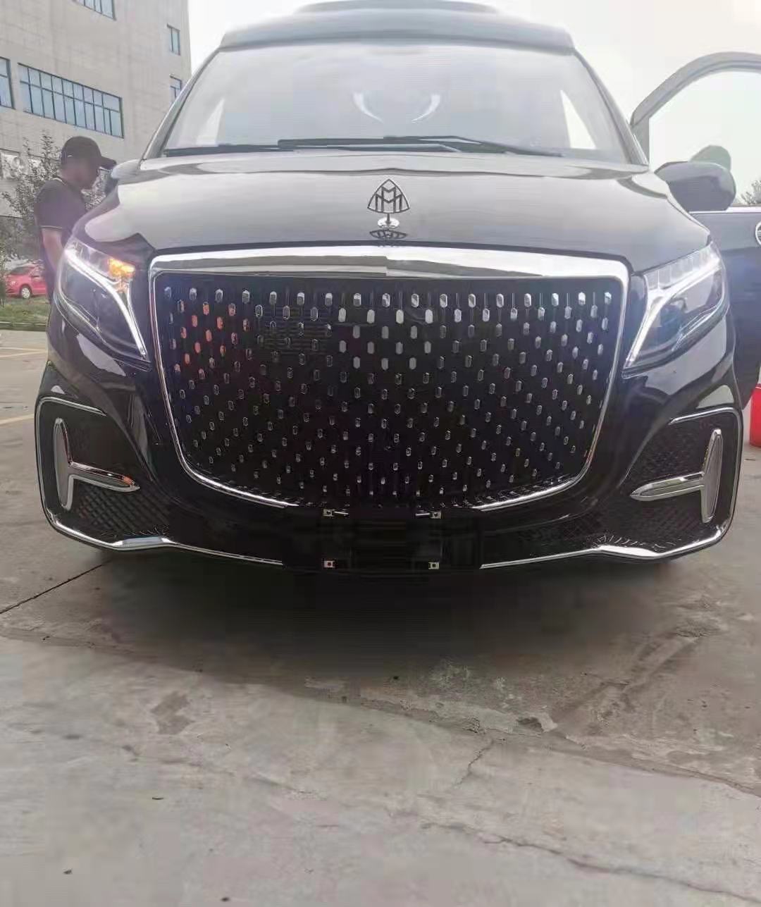 V-class modified Maybach surround - 山东明澳汽车科技有限公司（改装网）